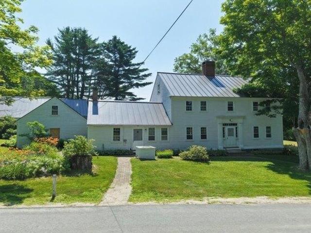 house with 4 bedroom, Wolfeboro NH ES104376900