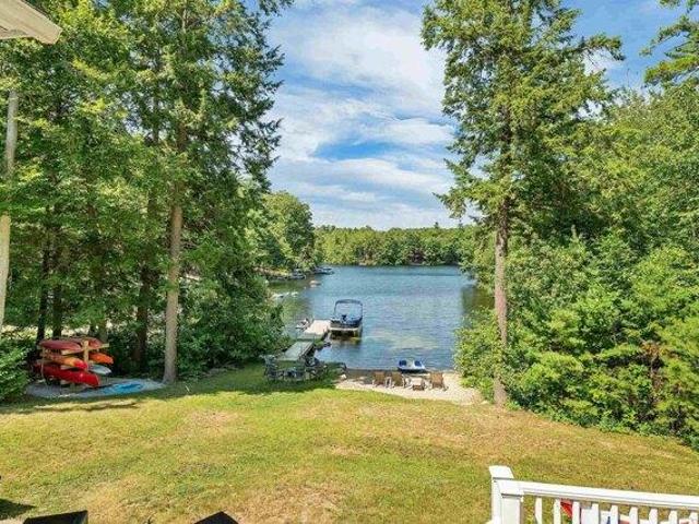 house with 4 bedroom, Wolfeboro NH ES105695726