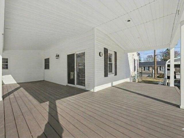 house with 4 bedroom, Worcester MA DLS102089115