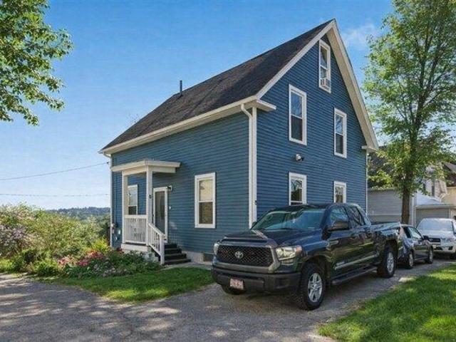 house with 4 bedroom, Worcester MA DLS102529958