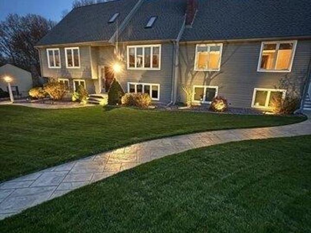 house with 4 bedroom, Worcester MA DLS102585042