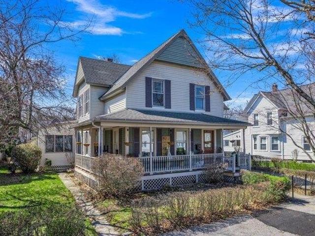 house with 4 bedroom, Worcester MA DLS102635525