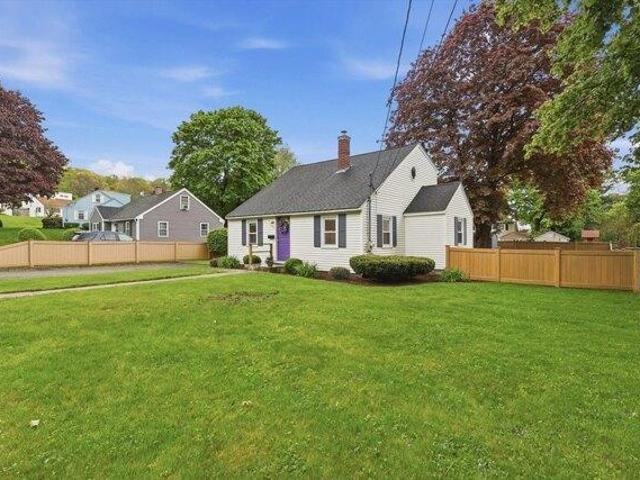 house with 4 bedroom, Worcester MA DLS102761997