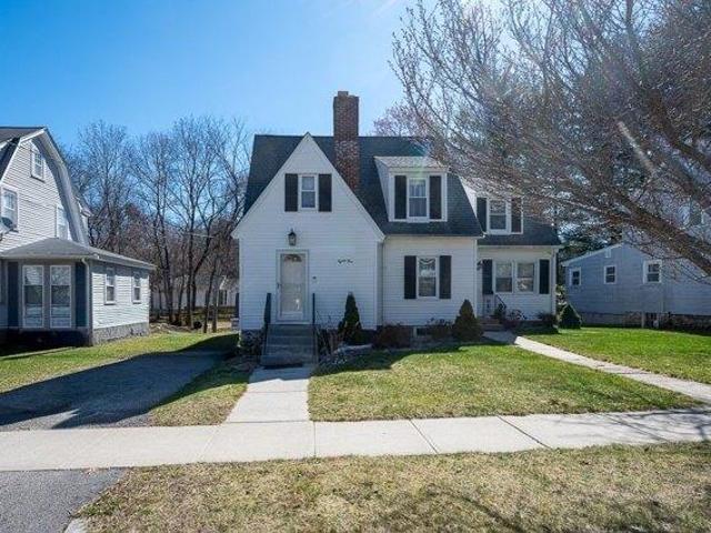 house with 4 bedroom, Worcester MA DS101748808
