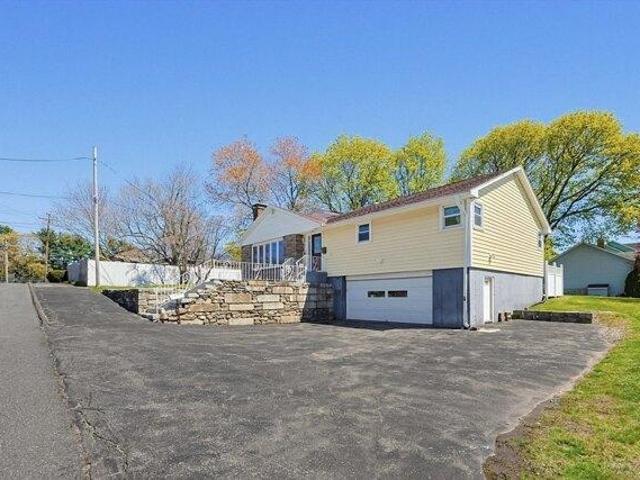house with 4 bedroom, Worcester MA DS101798944