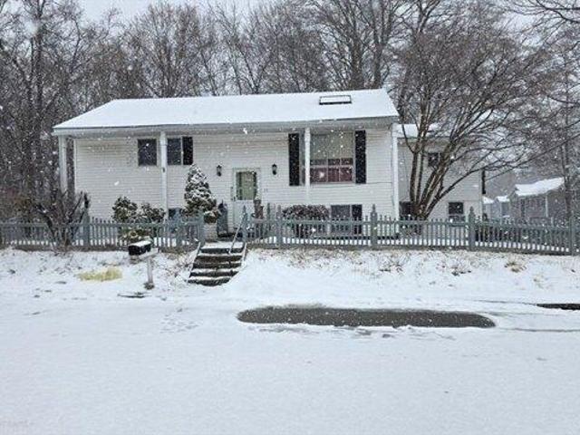 house with 4 bedroom, Worcester MA DS102529342