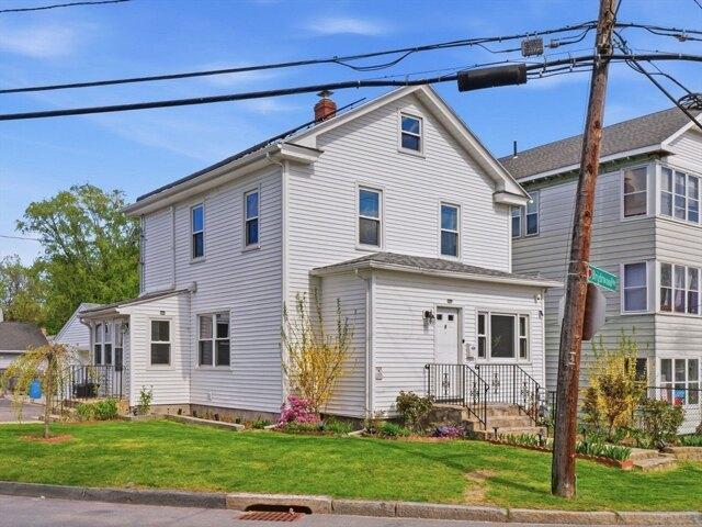 house with 4 bedroom, Worcester MA DS102593088