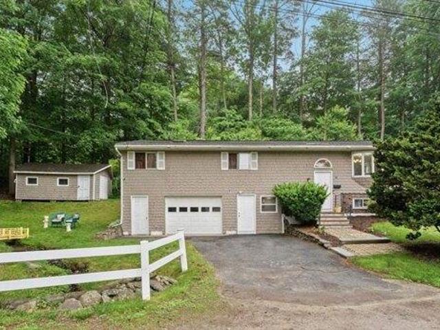 house with 4 bedroom, Worcester MA DS102668639