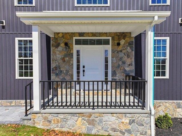house with 4 bedroom, Worcester MA DS102027515