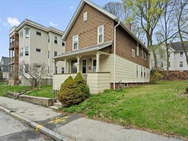house with 4 bedroom, Worcester MA DS102212100