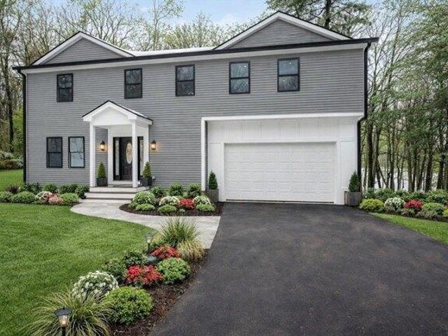 house with 4 bedroom, Worcester MA DS102370976