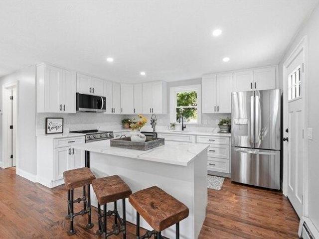 house with 4 bedroom, Worcester MA DS104296195