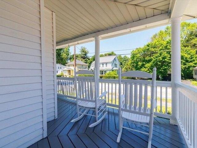 house with 4 bedroom, Worcester MA ES103928186