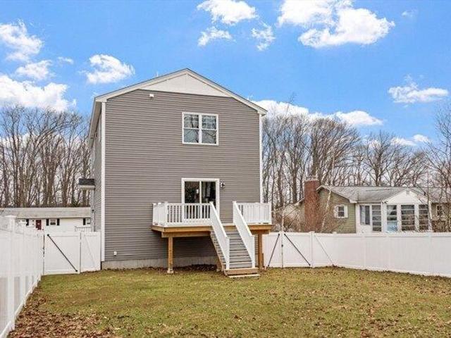 house with 4 bedroom, Worcester MA ES103018629