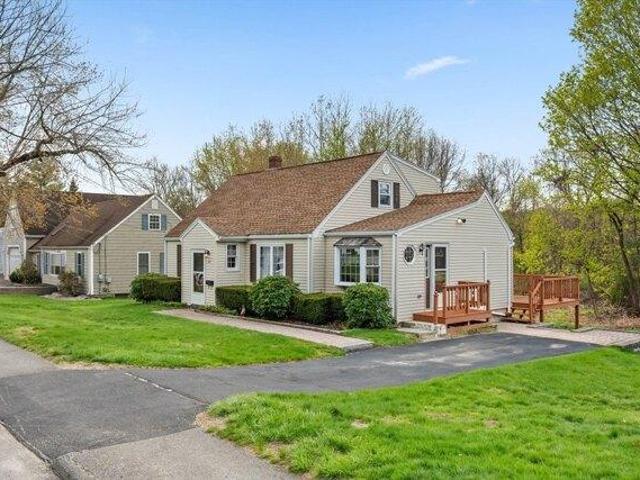 house with 4 bedroom, Worcester MA ES103128567