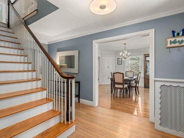 house with 4 bedroom, Worcester MA ES104652303