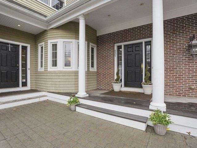 house with 4 bedroom, Worcester MA ES104715793