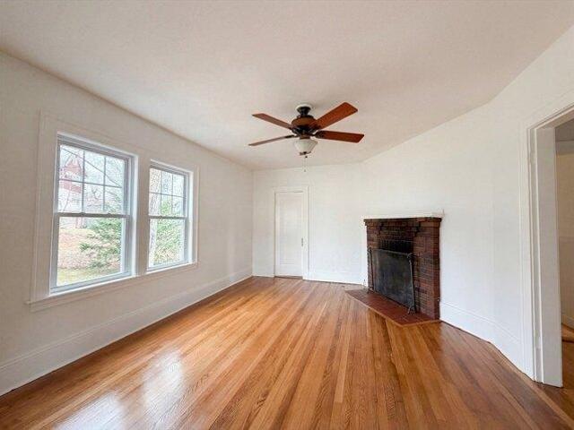 house with 4 bedroom, Worcester MA ES104832051