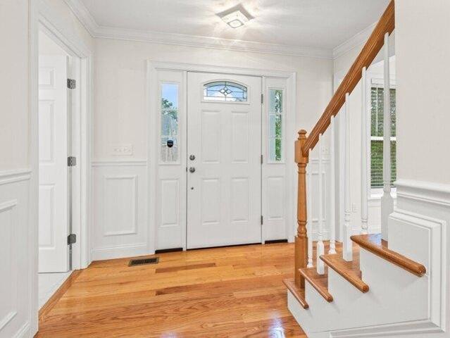house with 4 bedroom, Worcester MA ES104921092
