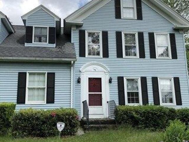 house with 4 bedroom, Worcester MA ES105058804