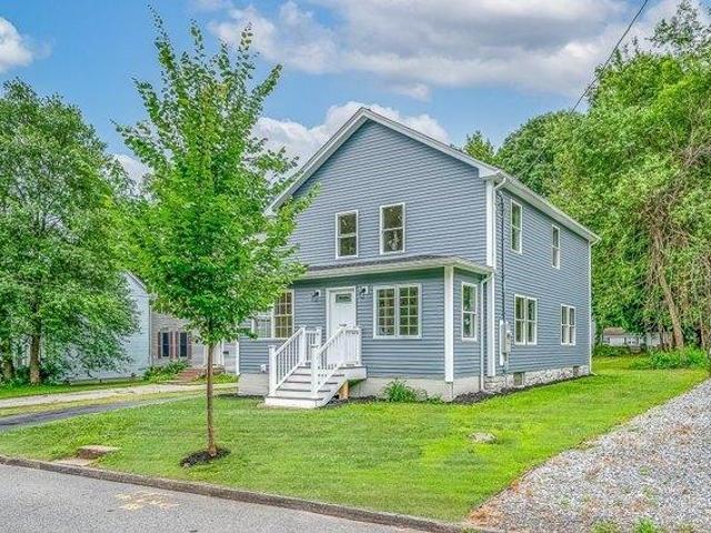 house with 4 bedroom, Worcester MA ES105059149