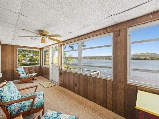 house with 4 bedroom, Wrentham MA ES104446086