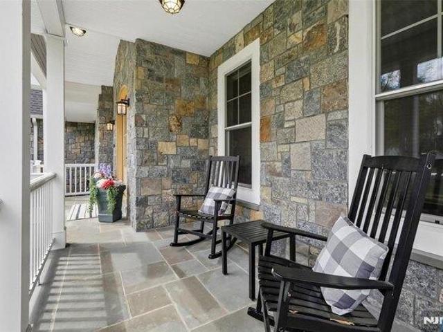 house with 4 bedroom, Wyckoff NJ DLS101656810