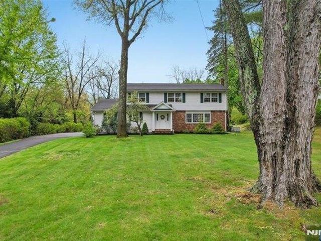 house with 4 bedroom, Wyckoff NJ DS102253911
