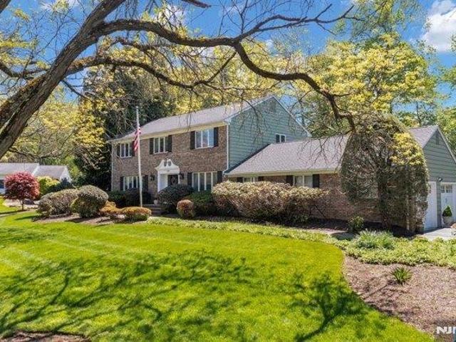 house with 4 bedroom, Wyckoff NJ DS102282061