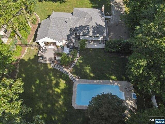 house with 4 bedroom, Wyckoff NJ ES104607783