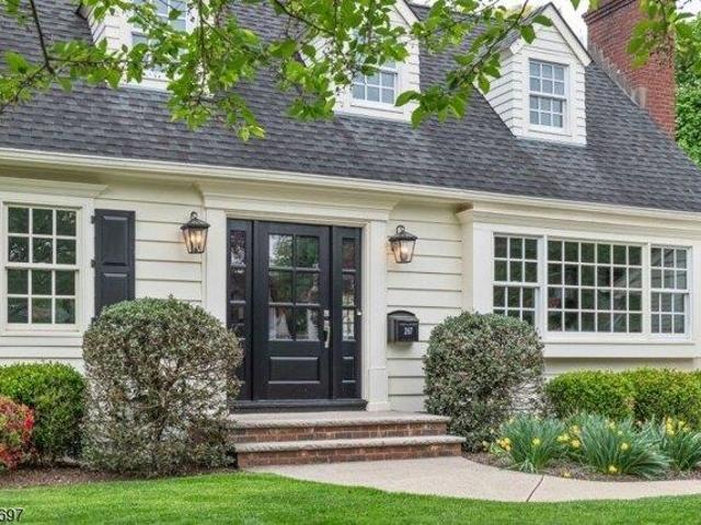 house with 4 bedroom, Wyckoff NJ ES105157927