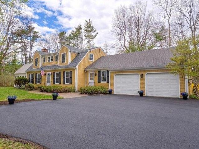 house with 4 bedroom, Yarmouth ME DS102595649