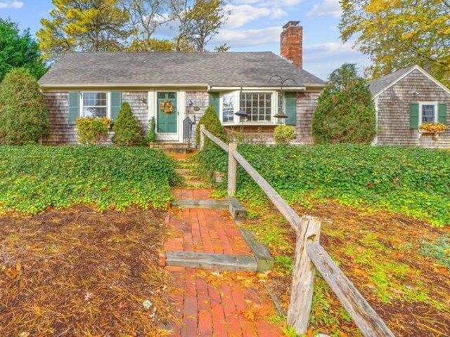 house with 4 bedroom, Yarmouth Port MA DLS102158145