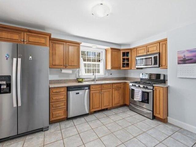 house with 4 bedroom, York ME DLS101750461