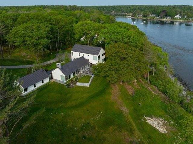 house with 4 bedroom, York ME DS102562349