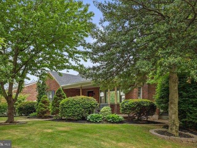 house with 4 bedroom, York PA DS103627685