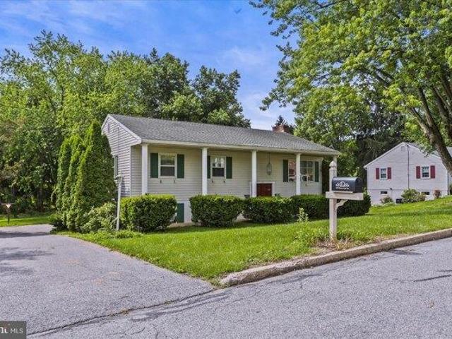 house with 4 bedroom, York PA DS103622584