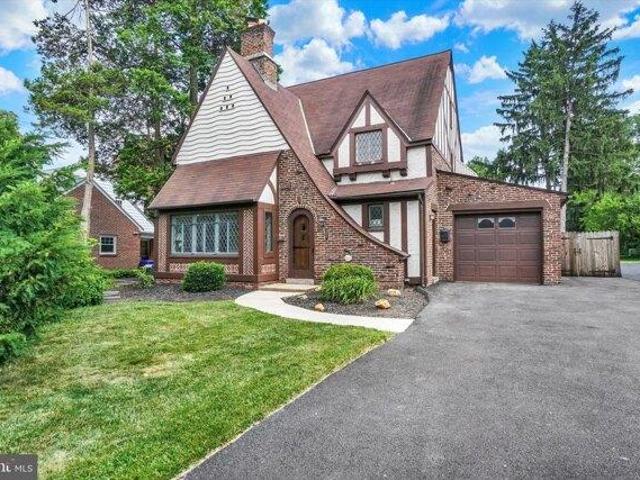 house with 4 bedroom, York PA DS103623050