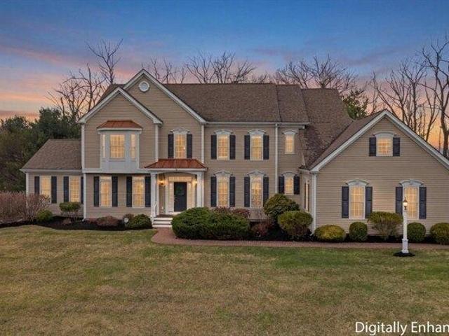 house with 4 bedroom, Acton MA DLS102154196