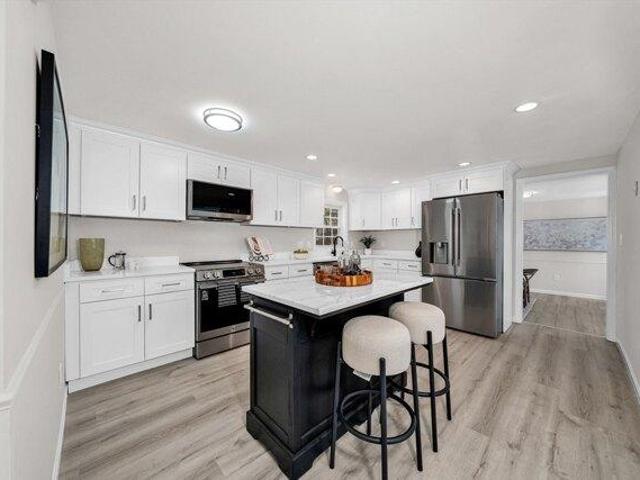 house with 4 bedroom, Acton MA DS102859896