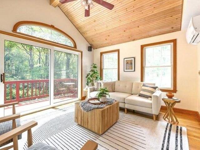 house with 4 bedroom, Acton MA DS103163236
