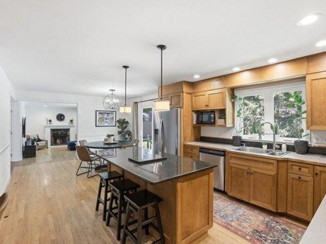 house with 4 bedroom, Acton MA DS103620987