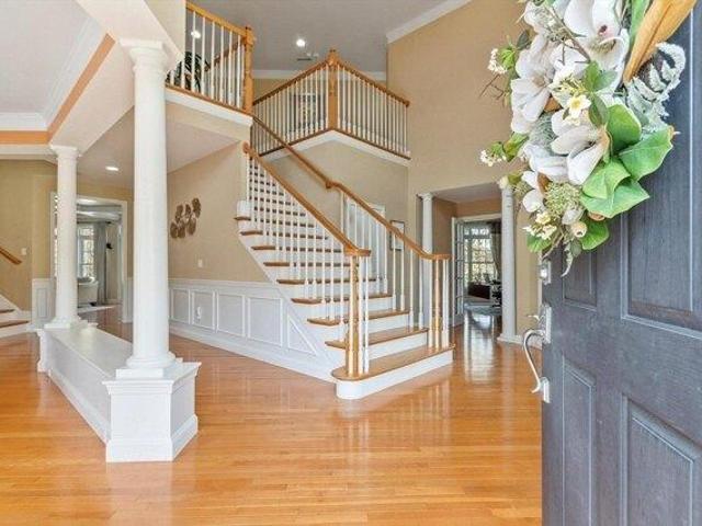 house with 4 bedroom, Acton MA ES103125128
