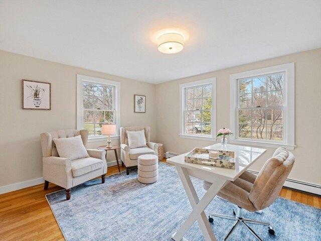 house with 4 bedroom, Acton MA ES103127892