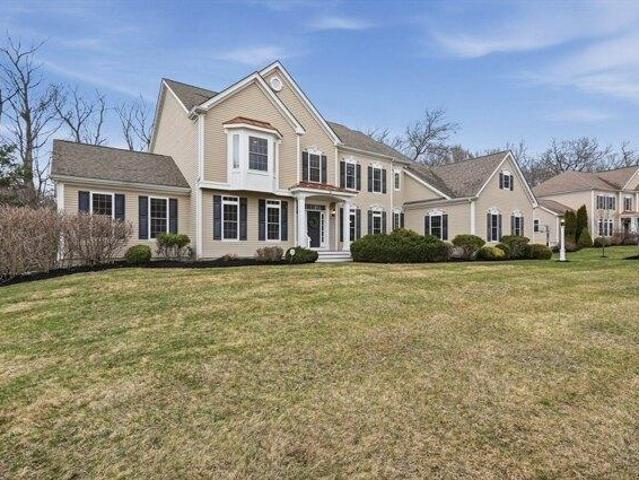 house with 4 bedroom, Acton MA ES103247892