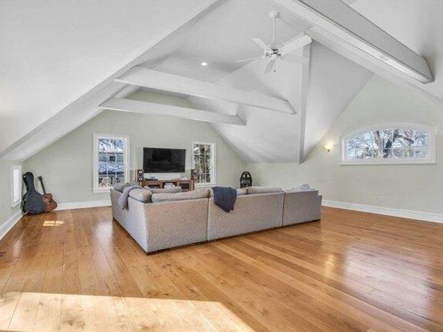 house with 4 bedroom, Acton MA ES103250129