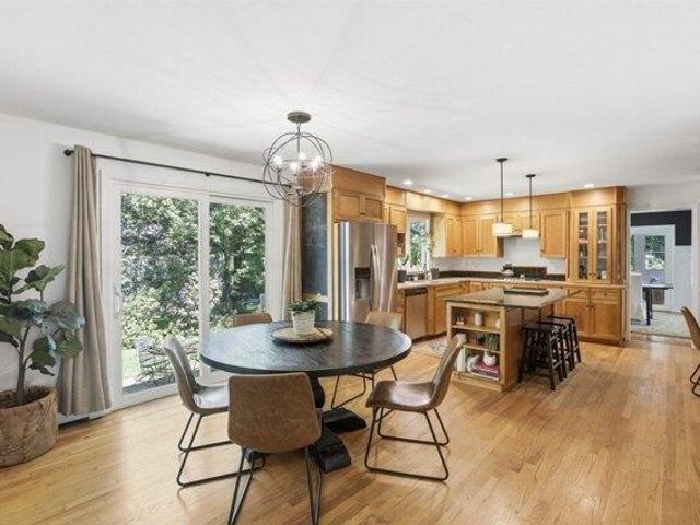 house with 4 bedroom, Acton MA ES104480030
