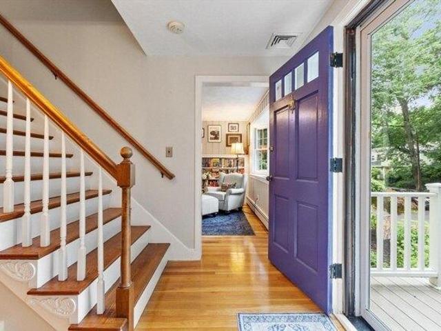 house with 4 bedroom, Acton MA ES104835412