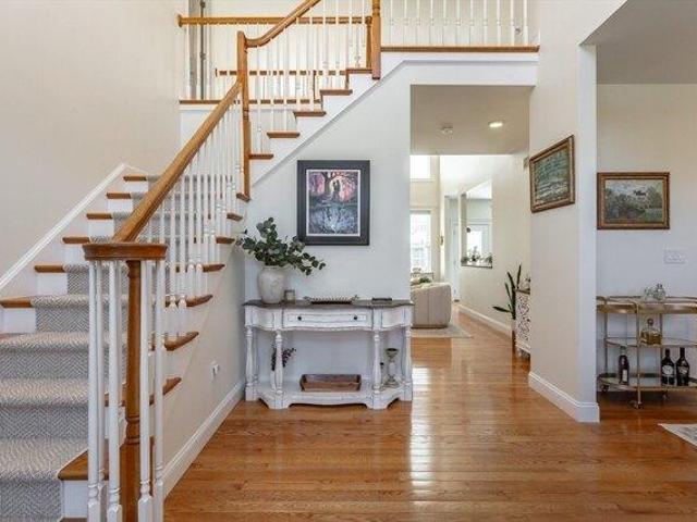 house with 4 bedroom, Acushnet MA ES103074971