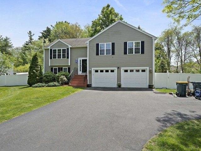 house with 4 bedroom, Abington MA DLS102633822